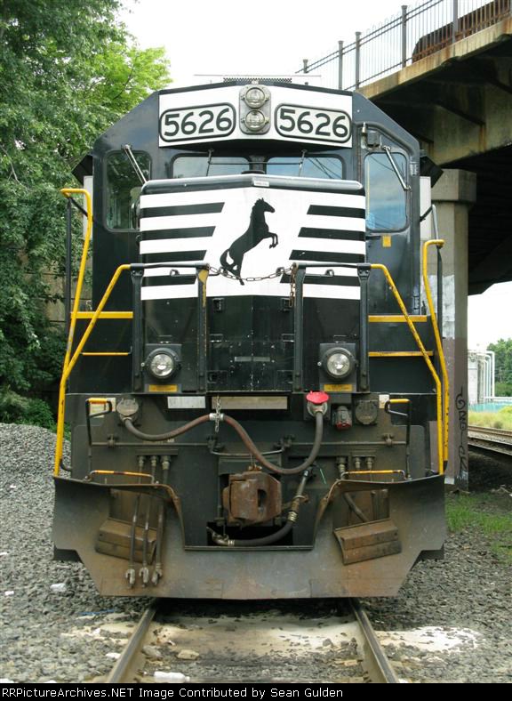 NS EMD GP38-2 5626